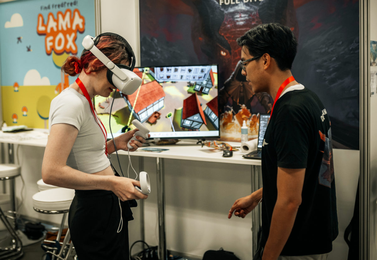 Home - devcom Developer Conference