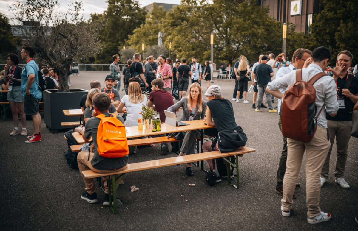 Home - devcom Developer Conference