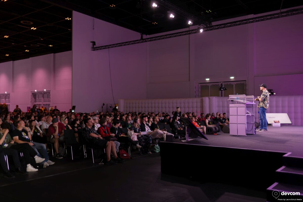 Home - devcom Developer Conference